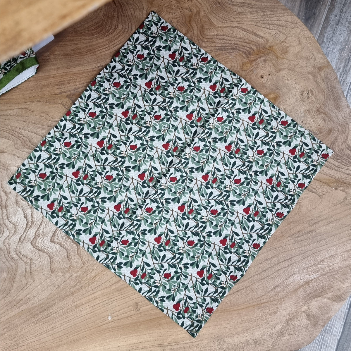 Little Perch Designs William Morris 'Arbutus' Napkins – Siopa An Carn