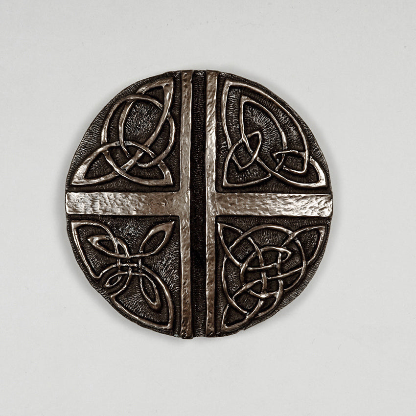 Wild Goose Studio Celtic Love Cross – Siopa An Carn